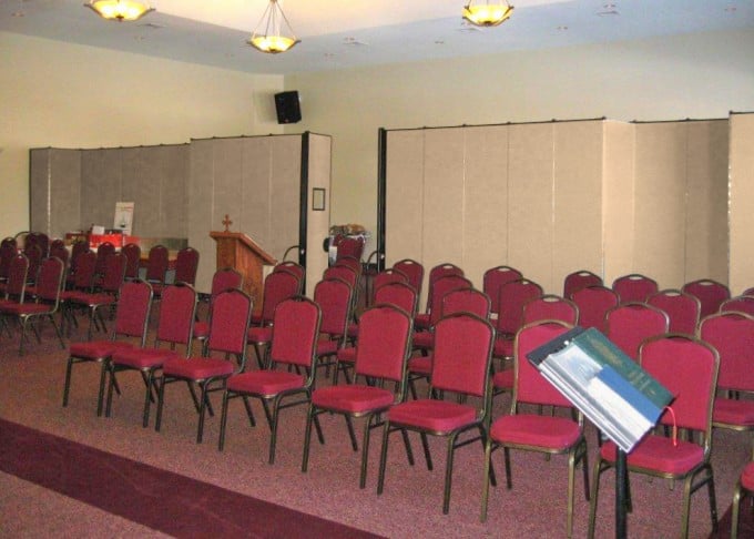 Create Walls and Doors for Your Church - Screenflex Dividers
