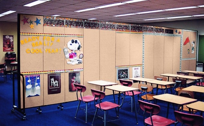 Classroom Portable Room Dividers | Screenflex