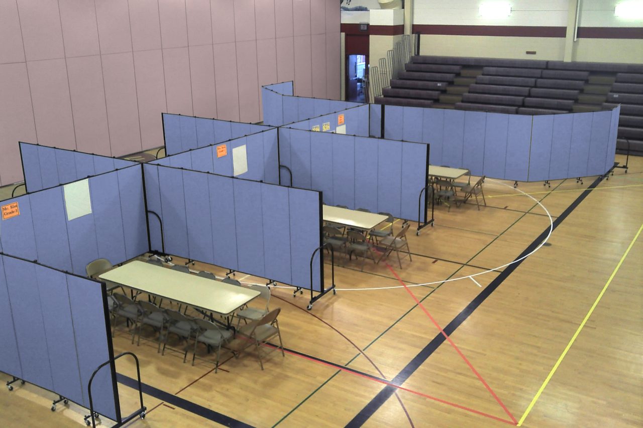 Simple Steps to Transform Your Career Fair Space | Screenflex Dividers