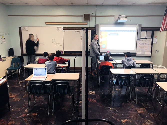 Eliminate Distractions in the Classroom | Screenflex Room Dividers