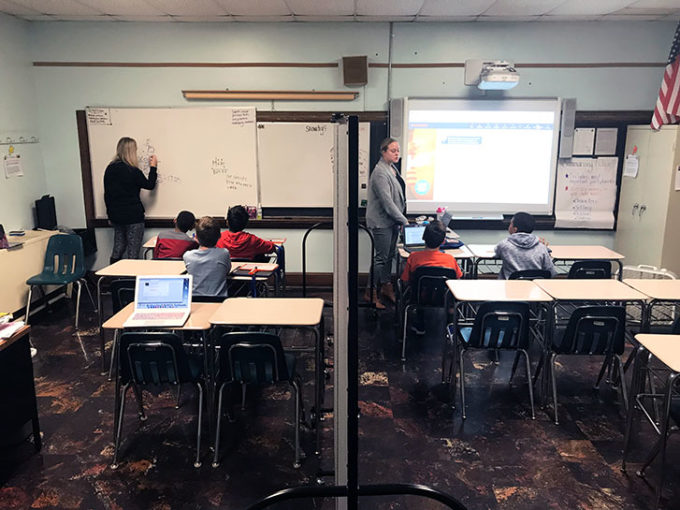 Eliminate Distractions in the Classroom | Screenflex Room Dividers