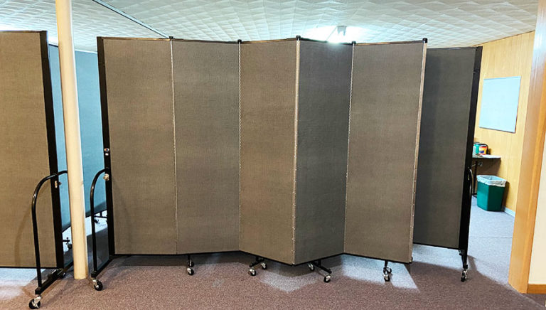 Adjustable Walls for Smaller Classrooms - Screenflex Room Dividers
