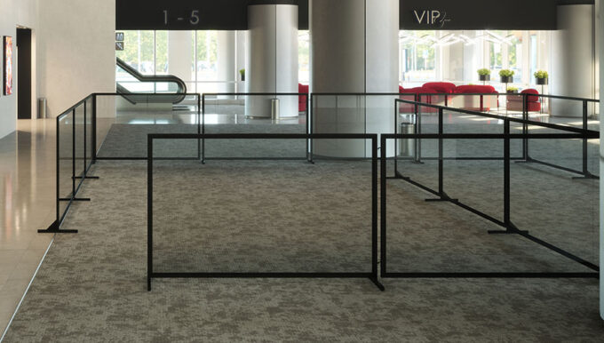 Event Venue Crowd Control - Screenflex Portable Room Dividers